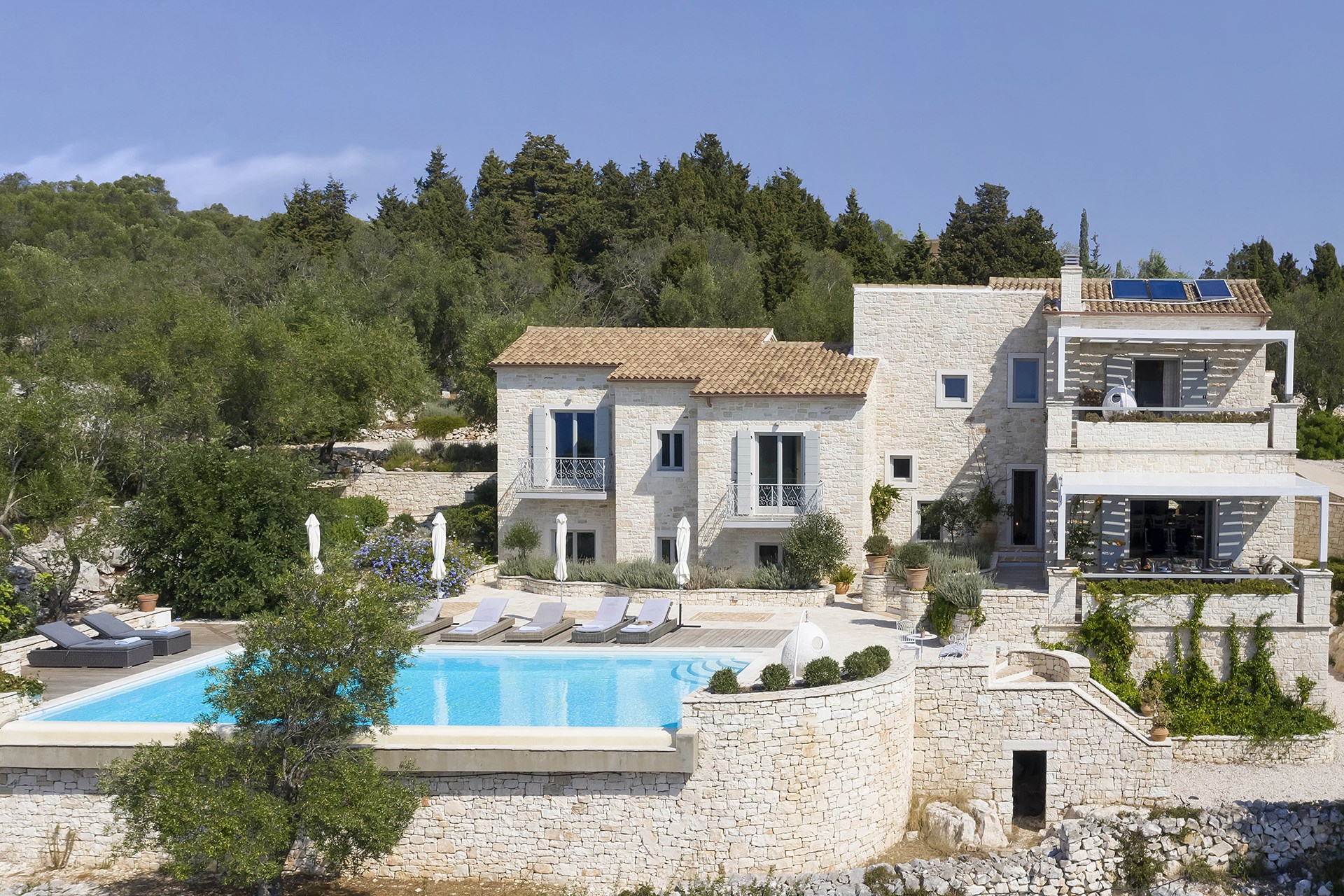 Inoe – Luxury villa in Avlaki - Ostries, Paxos – The Thinking Traveller
