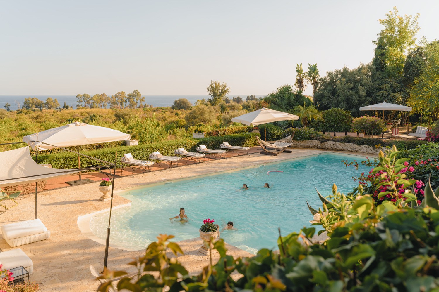 Holiday Inspiration & Travel Tips - The Thinking Traveller