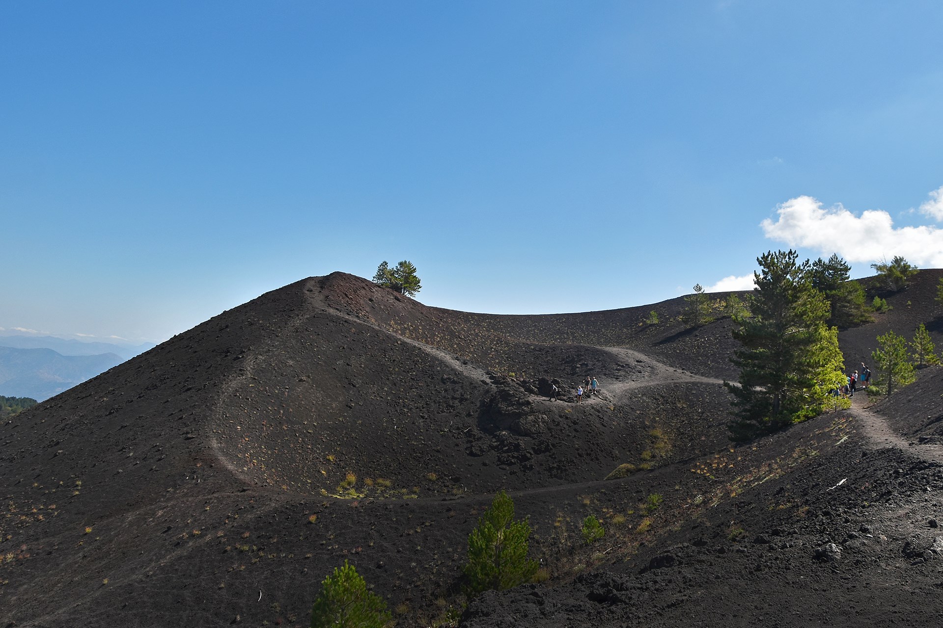 Etna 4x4 summital craters - The Thinking Traveller