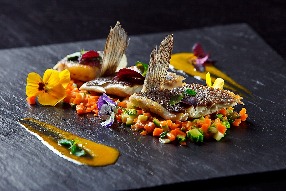 Weekly formal breakfast lunch and dinner in villa - Patmos - The ...