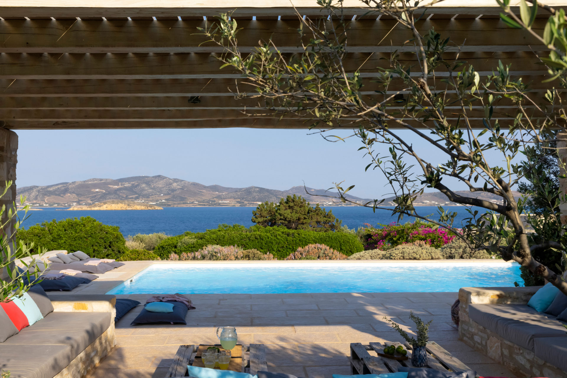 Salvia – Luxury villa in Aliki, Paros – The Thinking Traveller