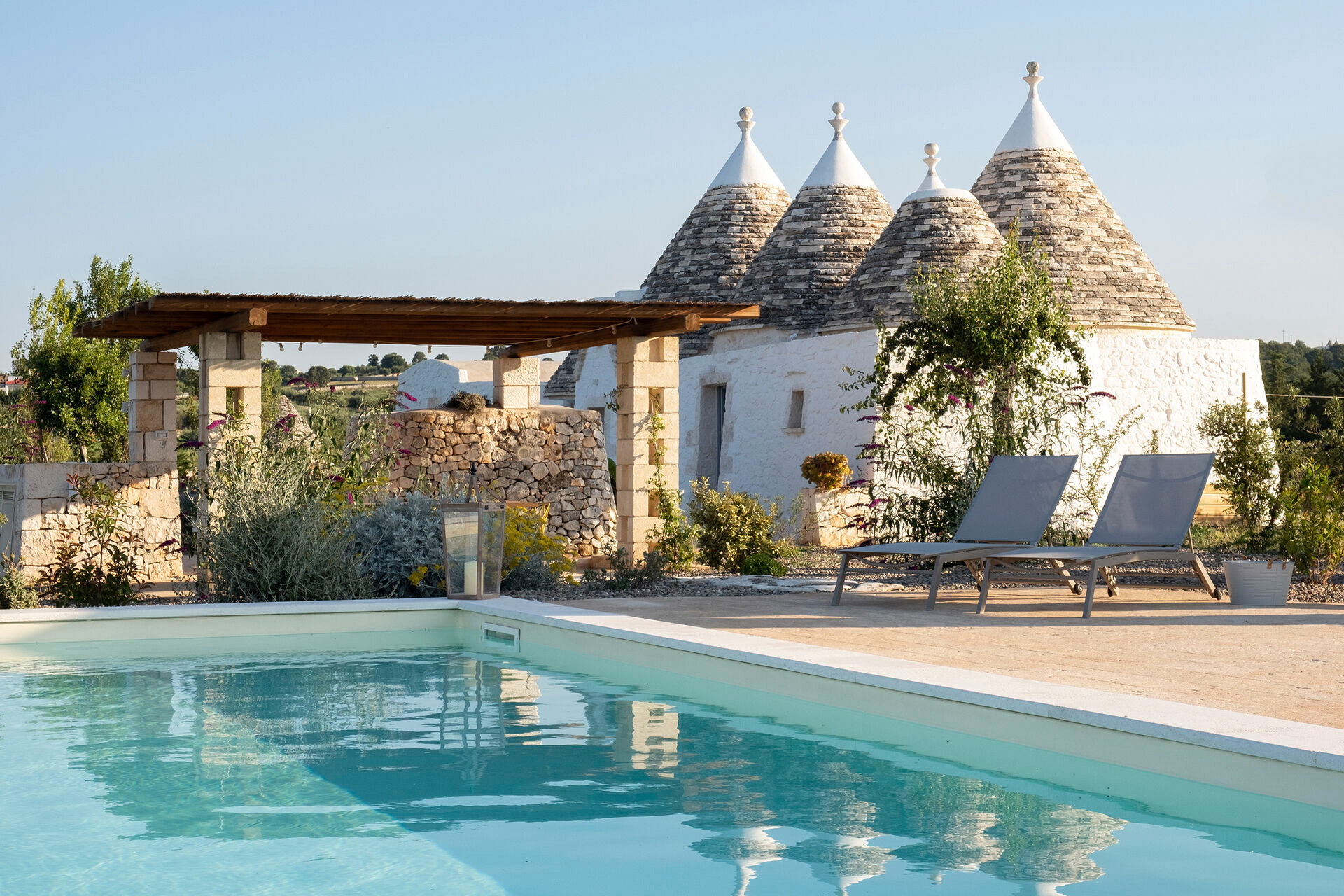 Trulli Houses Puglia: Complete Guide to Italy's Iconic Homes