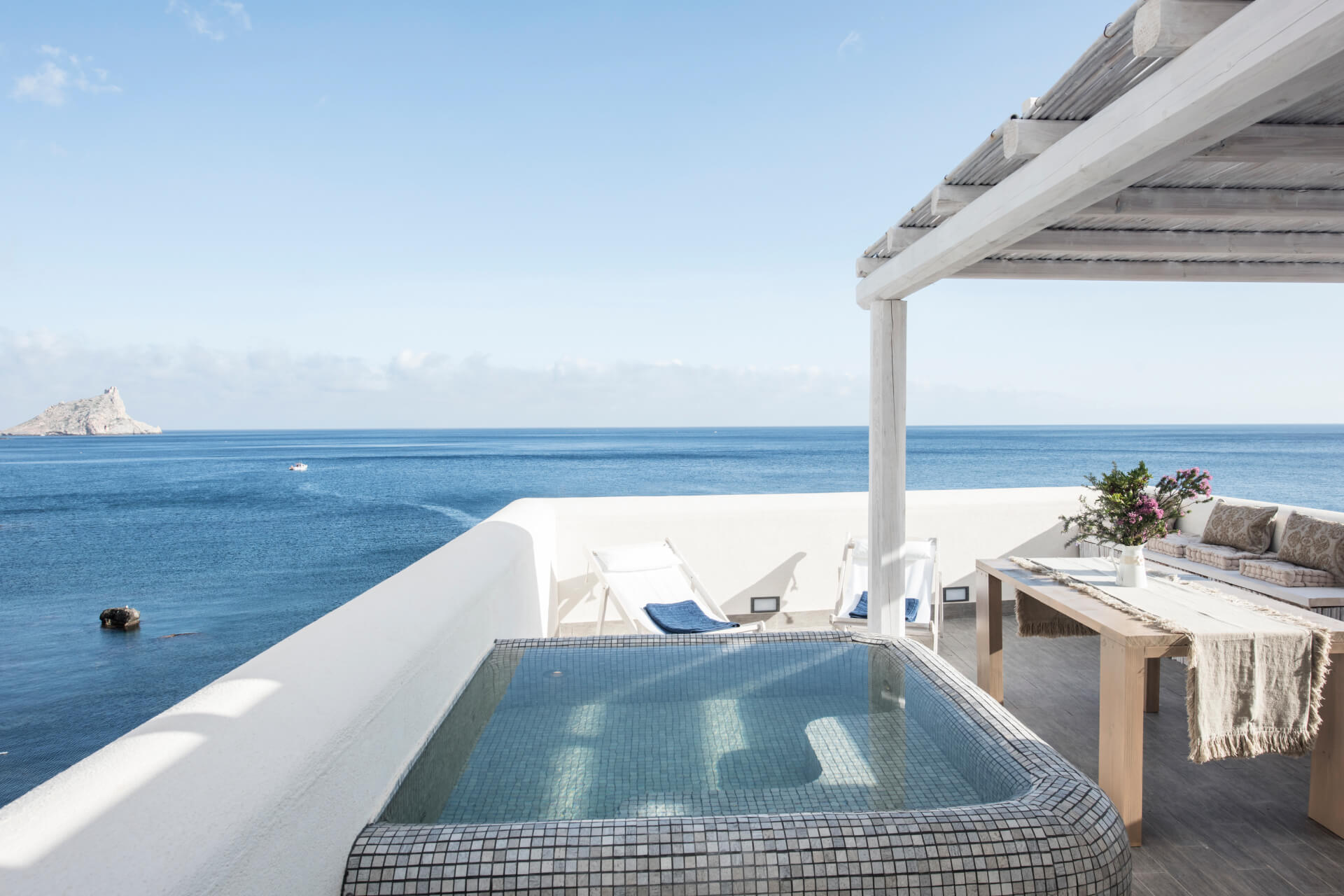 Hiera – Luxury villa in Marettimo, the Egadi Islands, Sicily – The ...