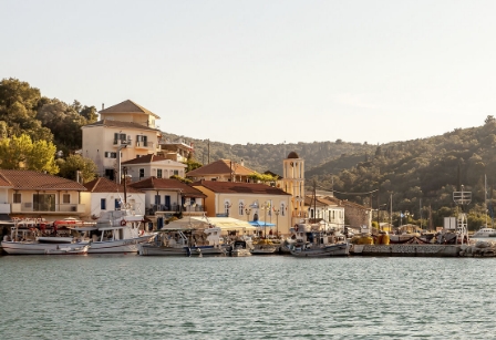 Villas in Greece - The Thinking Traveller