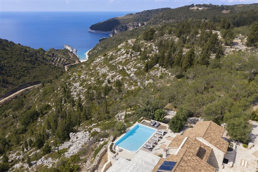 Inoe, luxury villas on Paxos ,Greece - The Thinking Traveller