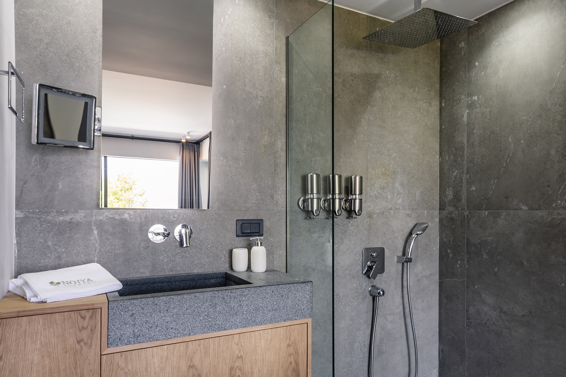 Noiya, luxury villas on Lefkada - The Thinking Traveller