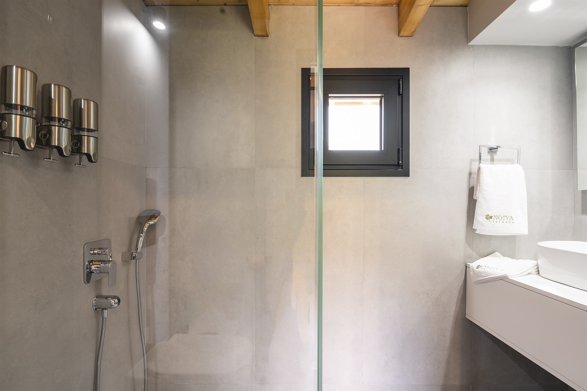 Noiya, luxury villas on Lefkada - The Thinking Traveller