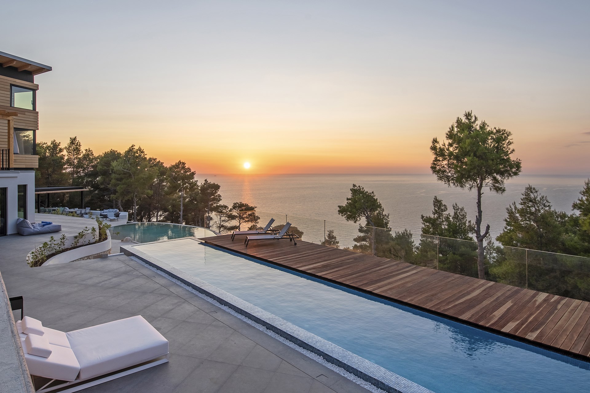 Noiya, luxury villas on Lefkada - The Thinking Traveller
