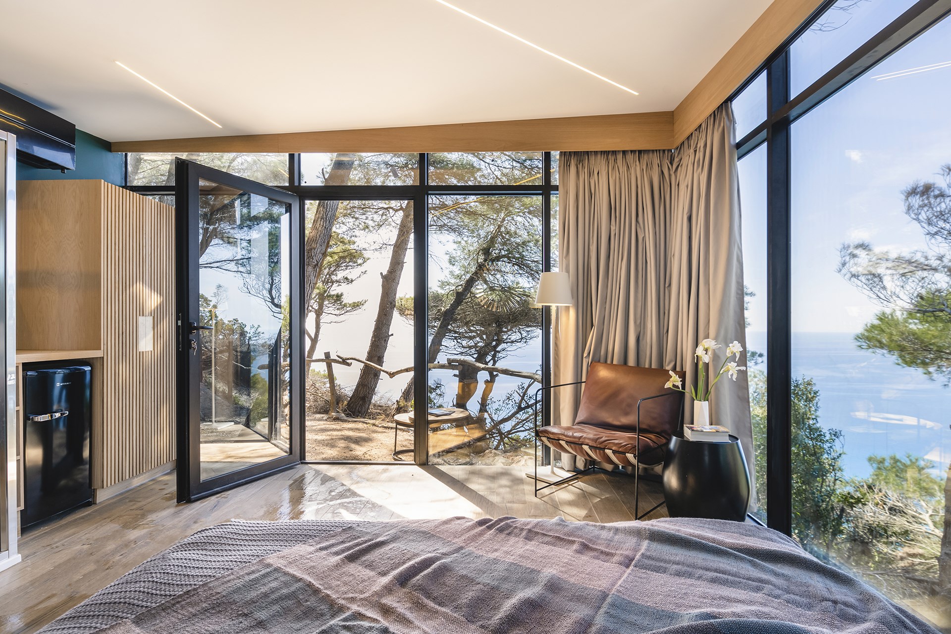 Noiya, luxury villas on Lefkada - The Thinking Traveller