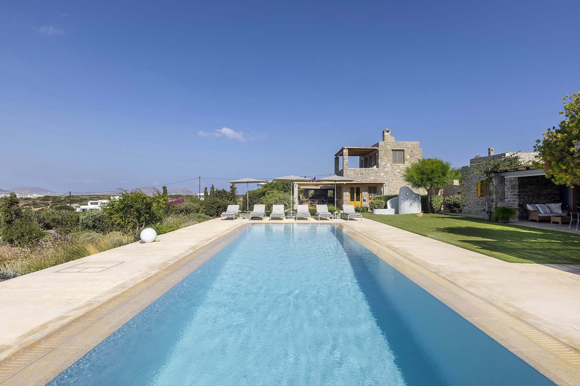 Semeli, luxury villas on Paros, the Cyclades, Greece - The Thinking ...