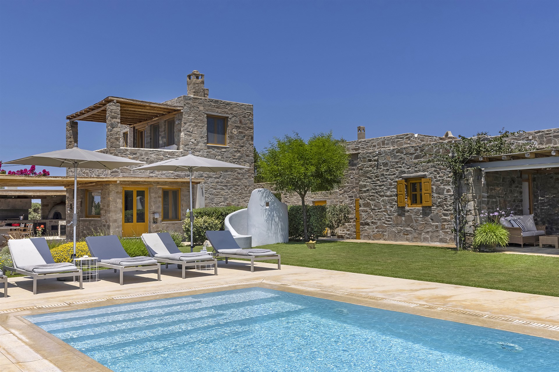 Semeli, luxury villas on Paros, the Cyclades, Greece - The Thinking ...