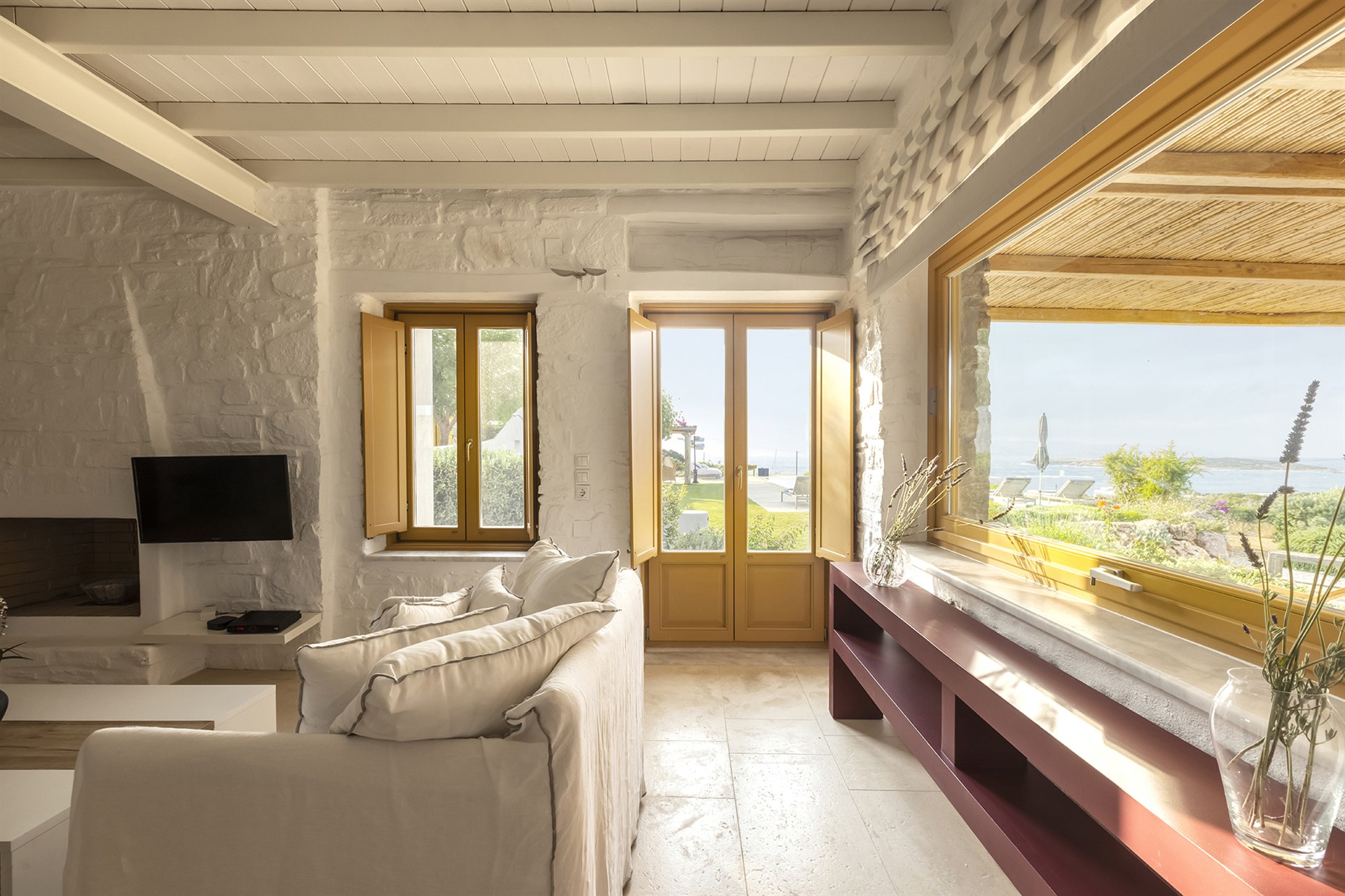 Semeli, luxury villas on Paros, the Cyclades, Greece - The Thinking ...