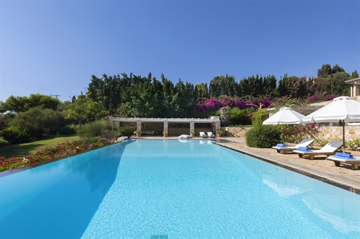 Serayna, luxury villas in Porto Heli, Greece - The Thinking Traveller