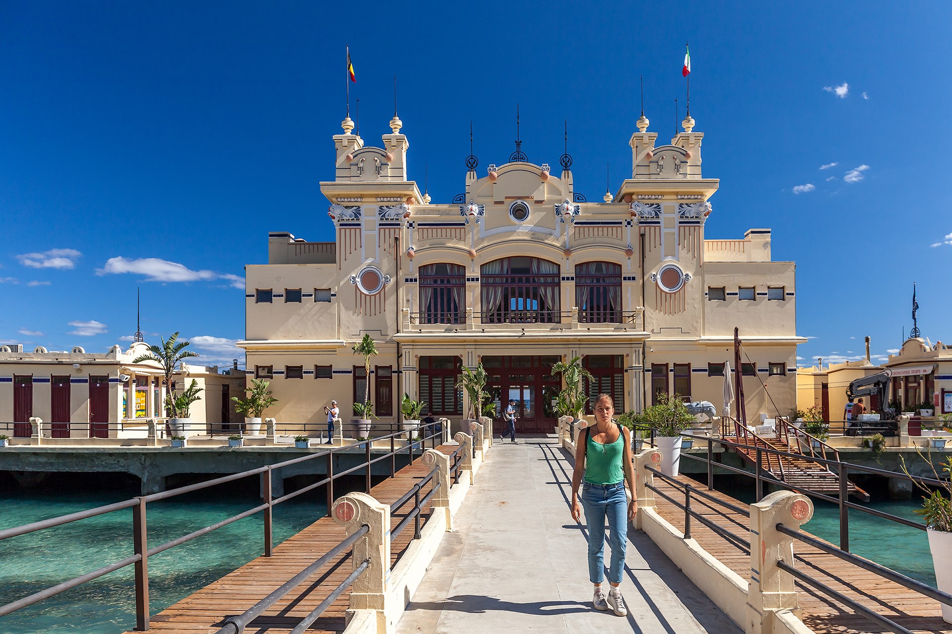 Guide to Mondello, Sicily - The Thinking Traveller
