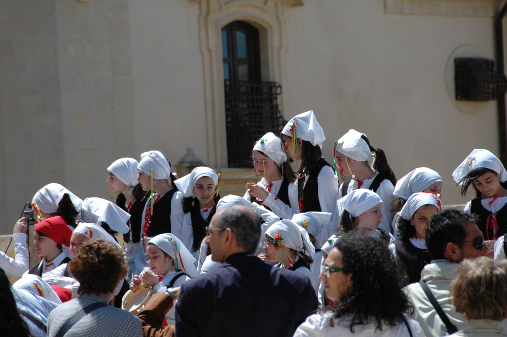 Le peuple de Sicile | The Thinking Traveller