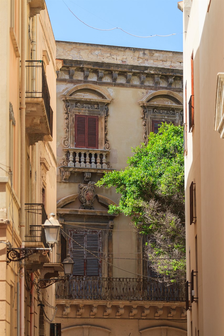 Guide to Trapani, Sicily - The Thinking Traveller