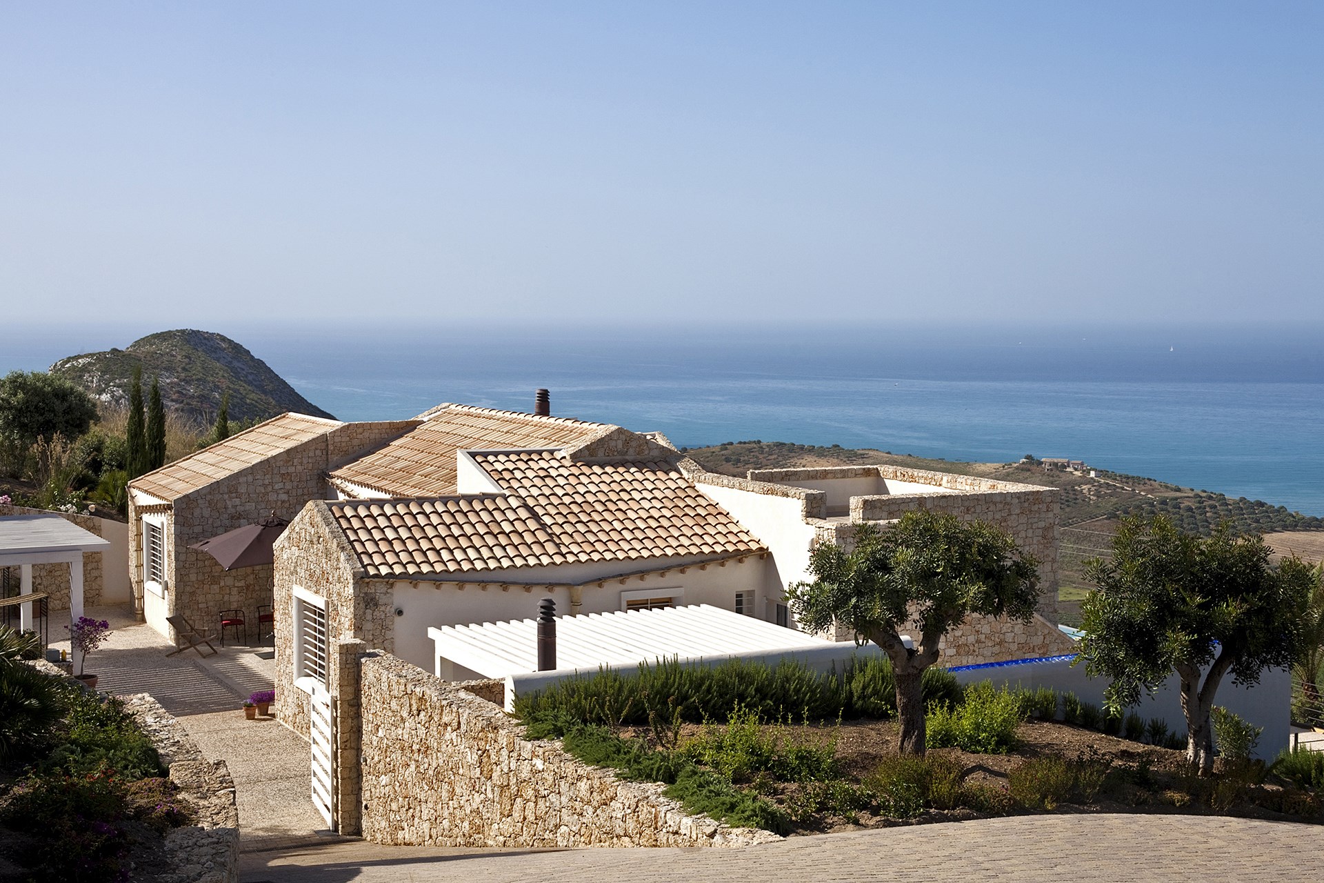 Il Canneto, Villas in Sicily - The Thinking Traveller