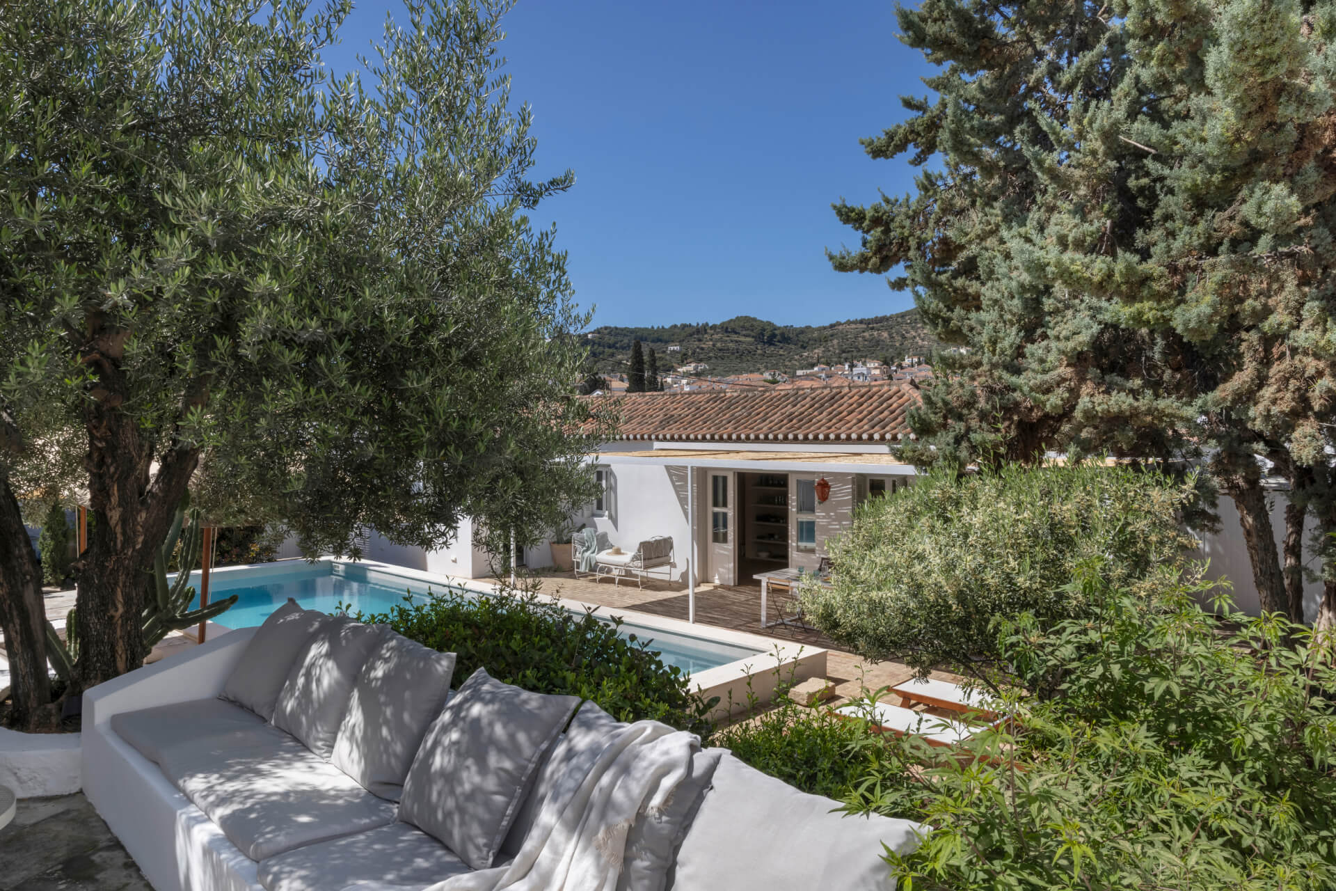 Clelia – Luxury villa in Spetses Town, Spetses – The Thinking Traveller